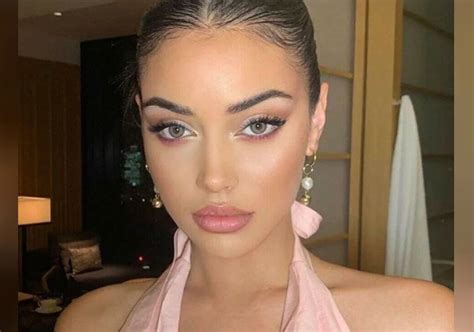 პომადის სამი ელფერი რომელიც აახალგაზრდავებს შეამოწმეთ არის თუ არა თქვენს კოსმეტიკურ ჩანთაში