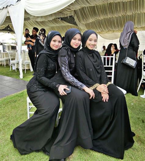 Pin oleh Ronald Andhika di Baju untuk dipakai | Mode wanita, Gaya hijab ...