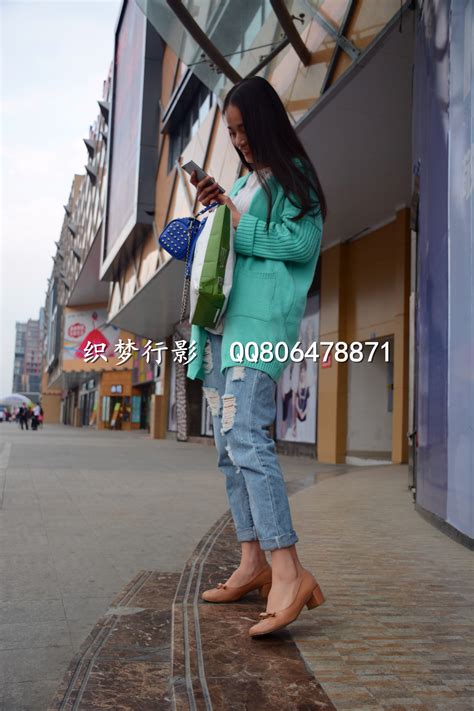 꿈을 짜고 걷는 그림자 사진 작업 No 016 쇼핑몰의 짧은 돼지갈비 V2ph