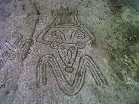 Петроглифы, указывающие на источники воды | Prehistoric art ...