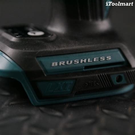 สว่านไขควงกระแทกไร้สาย MAKITA DTD154Z 18V. (ตัวเปล่า) ลดราคา | iToolmart