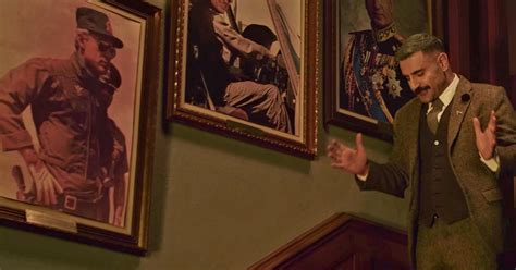 شاهین نجفی با شاح به استقبال زادروز رضاشاه رفت؛ اون‌ که به این مملکت