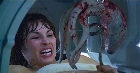 Why Prometheus Is A More Successful Prequel Than Alien Covenant