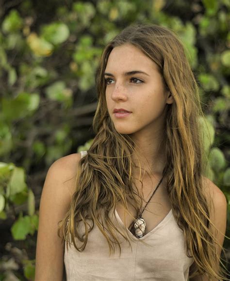 Emily Feld Social Media 11262019 • Celebmafia