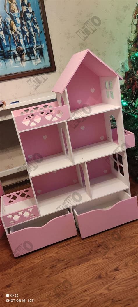 Кукольный домик Барби