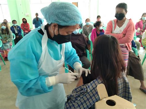 ပင်လောင်းမြို့နယ်တွင် အသက်၁၈နှစ် အထက် ပြည်သူများအား ကိုဗစ် ၁၉ ရောဂ