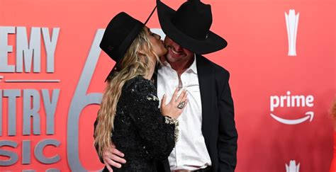Lainey Wilson Reveals One Surprising Detail About Her Upcoming Wedding