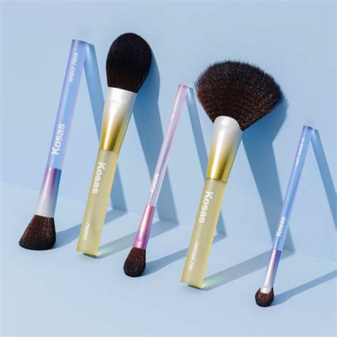 Mini Plump Juicy Vegan Collagen Spray On Serum Kosas Cosmetics