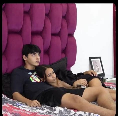 Who Is This And Where Is This From Found It On Twitter 1 Reply