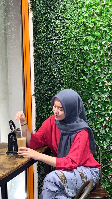 Pin On Fotografi Remaja Ootd Casual Ootd Casual Hijab Outfit