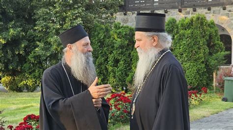 Патријарх српски Порфирије стигао у Грачаницу • Радио ~ Светигора