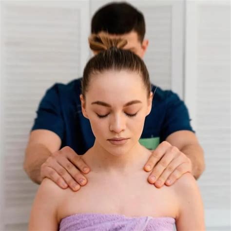 Professional Male To Female Full Body Massage At Home In Mumbai