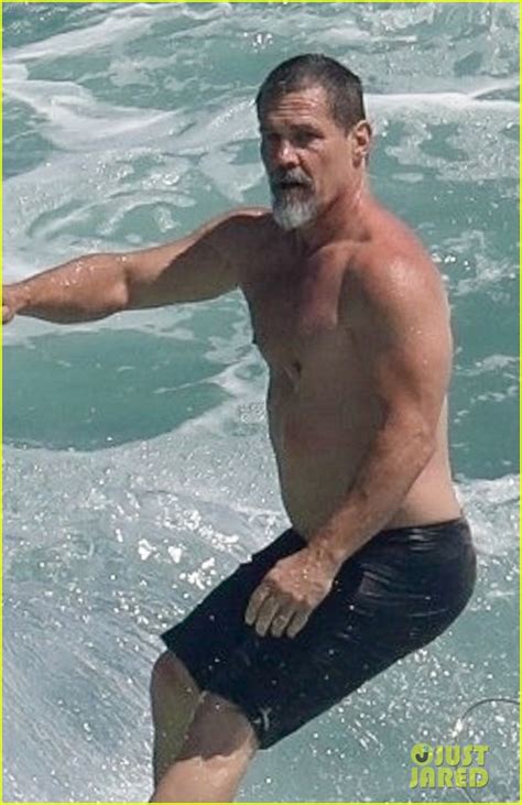 Josh Brolin Looks Hot While Surfing Shirtless In Malibu Photo 4318532 Josh Brolin Shirtless