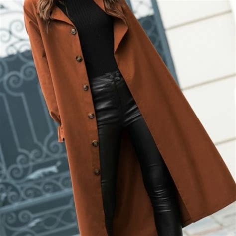 Consejos Para Lucir Una Gabardina Perfecta Siendo Bajita Mariettas