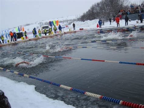 3 Reasons Why You Should Keep Swimming Through Winter And How To Do