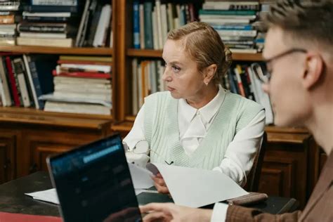 Software Developer Vs Software Engineer Explaining The Difference For 2025