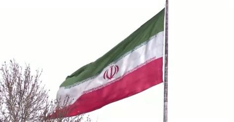 트럼프 이란 정권 교체 가능성 언급…보복하면 더 큰 공격