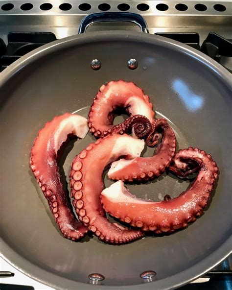 How To Cook Octopus How To Cook Octopus Octopus Recipes Seafood Dishes How To Cook Octopus How To Cook Octopus Octopus Recipes Seafood Dishes