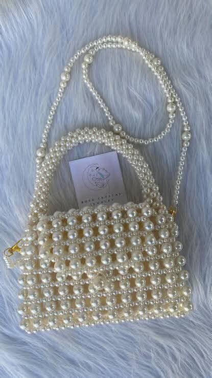 ملابس اطفال حريمي شبابي رجالي