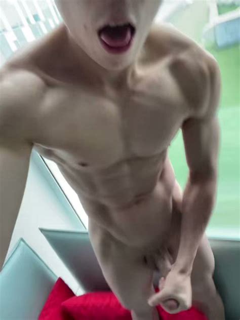 TW Pornstars Yowei OF Pictures And Videos From Twitter