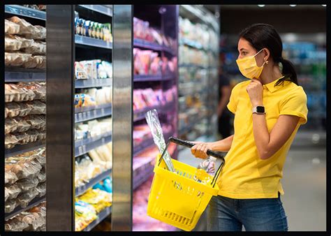 Us Consumer Confidence Dips On Weaker Economic Expectations