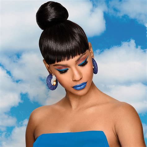 Sleek Style Bun And Bangs Kim Kimble Hair U Wear Mc1 Caviar Kim