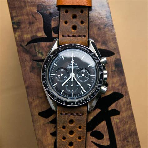 omega speedmaster strap guide two stitch straps