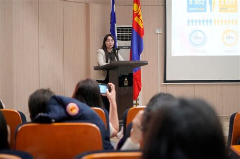 Хүний нөөцийн ажилтнуудад хөгжлийн бэрхшээлийн ойлголт өгөх чадавхжуулах сургалт зохион байгууллаа