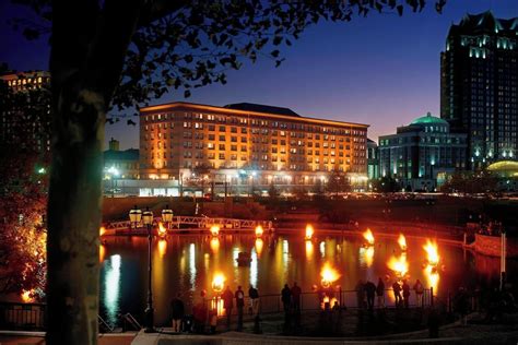 프로비던스 코트야드 바이 메리어트 프로비던스 다운타운 후기 가격 위치 예약