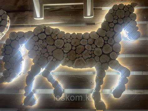 Панно из можжевельника "Конь" с подсветкой Leskom: продажа, цена в ...