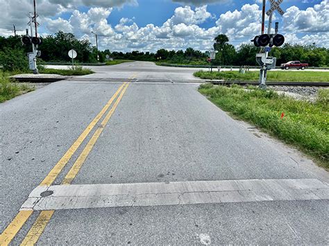 Fdot Palm Beach County Construction Dynamic Envelope Marking Rail