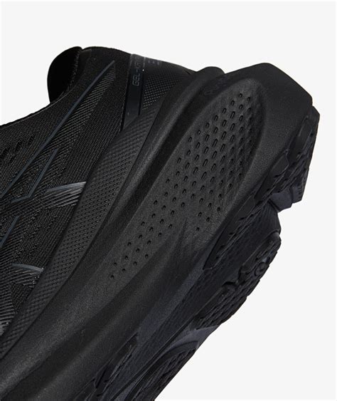 Black Asics Gel Kayano 30 Svd