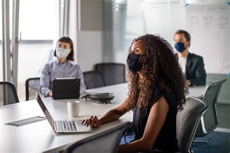 Unum Vaccine Verifier™ Helps Employers Meet Federal Requirements