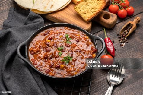 칠리 콘 카르네 멕시코 음식 콩과 옥수수 수프 붉은 콩 스튜 0명에 대한 스톡 사진 및 기타 이미지 0명 강낭콩 건강한 식생활 Istock