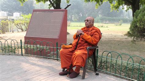 ကျေးဇူးရှင်အဘိဓဇမဟာရဋ္ဌဂုရုရွှေကျင်သာသနာပိုင် သီတဂူအဓိပတိဆရာတော်ဘုရားက