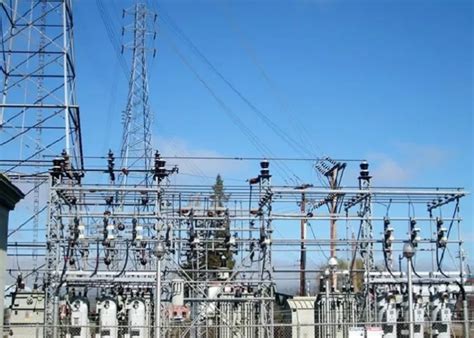 Experts Blame Frequent Power Grid Collapses On Underinvestment