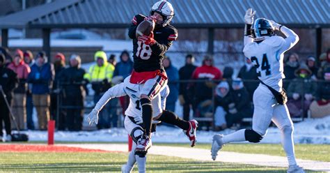 Blake Rohrer Lifts Wisconsin River Falls To Stagg Bowl