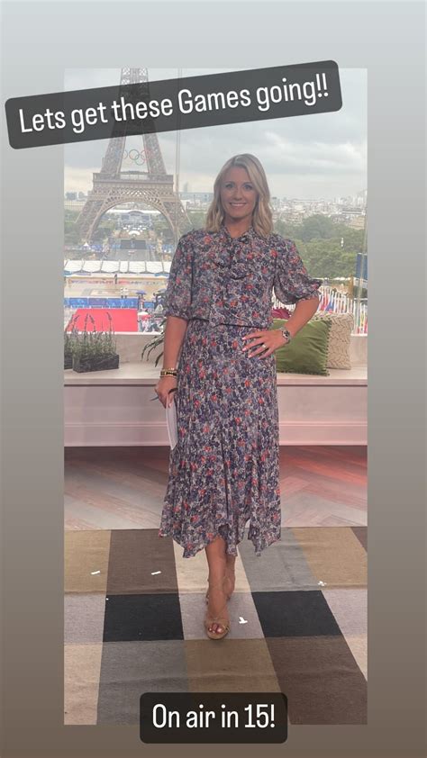 Rebecca Lowes Feet