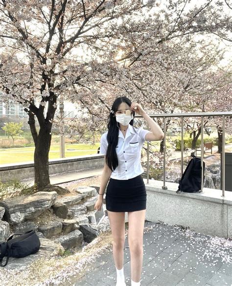 美 에 있는 あ님의 핀 여자 교복 교복 패션 패션