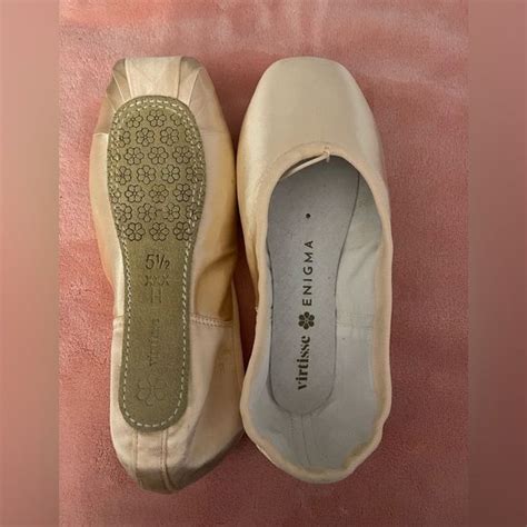 Virtisse Enigma Pointe Shoes Pointe Shoes Blue Wedge Shoes Black