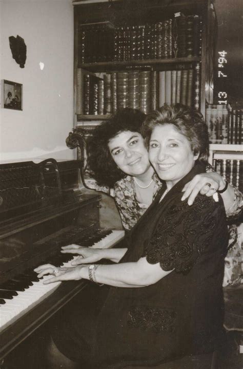 Fakhri Malekpour Gallery Artebox