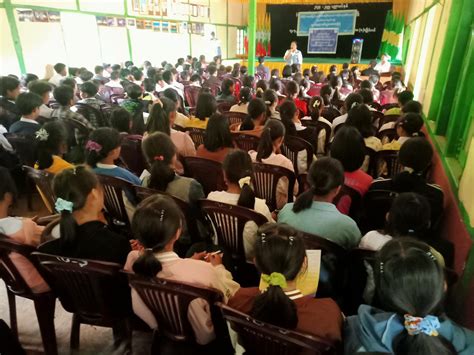 အ လ က ၁ လွိုင်လင်တွင် လူငယ်ရေးရာ အသိပညာပေးဟောပြောပွဲကျင်းပ