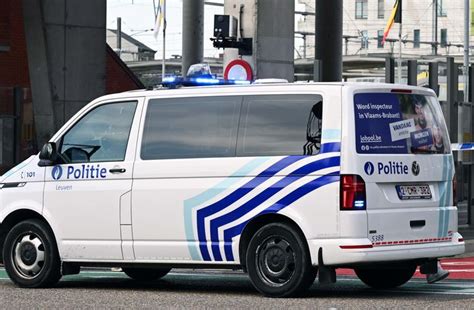 Inbreker Heeft Het Gemunt Op Werkmateriaal Container Opengebroken