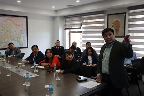 Багахангай Хөшгийн хөндий чиглэлийн салбар төмөр зам барих төсөлд