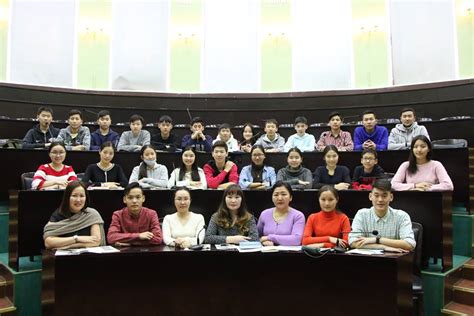 Сэлэнгэ аймгийн 4 дүгээр сургуулийн сурагчид МУИС тай танилцлаа Монгол Улсын Их Сургууль