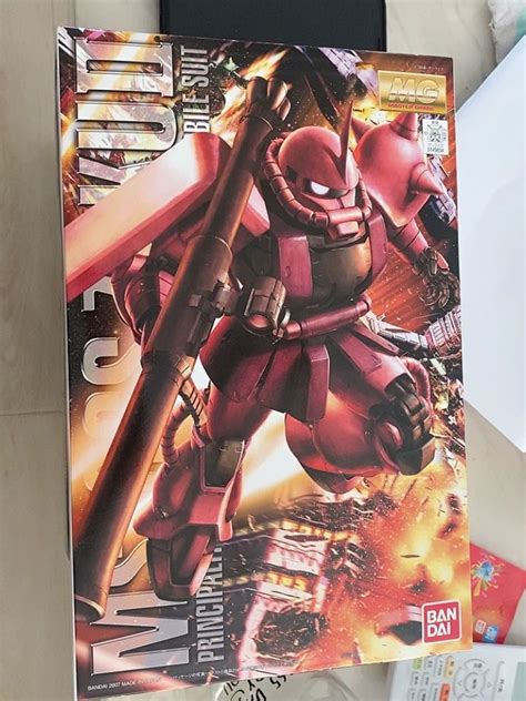 Gundambrand New Mg Red Zaku Ver 20 With Arcylic Display Set Hobbies