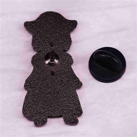 One Piece ‘gol D Roger Chibi Enamel Pin Distinct Pins