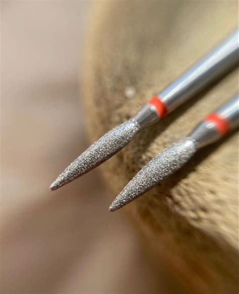 Идея для мастера маникюра от Nailartist Samara в 2024 г Маникюр Линейный маникюр