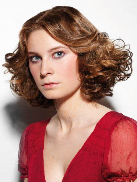 New And Timeless Hairstyles For Men And Women