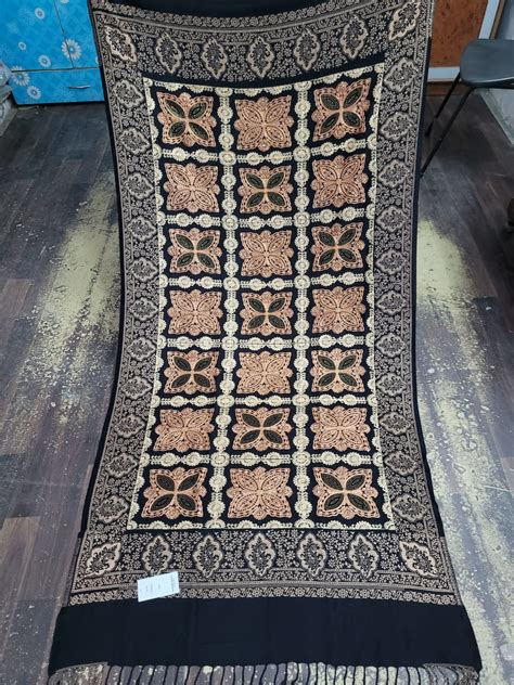 Embriodery Acrylic Box Patch Shawl Dada Fabric